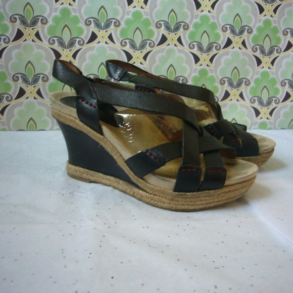 Earthies | Shoes | Earthies Black Leather Platform Wedge Sandal 9 M ...
